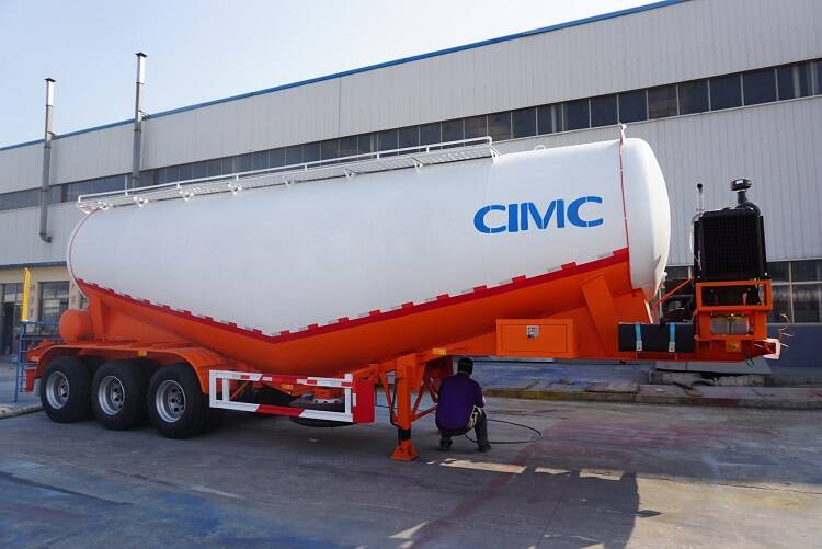 CIMC 32cbm Pneumatic Sand Trailer for Sale in Tanzania