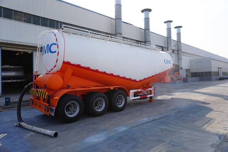 CIMC 32cbm Pneumatic Sand Trailer for Sale in Tanzania